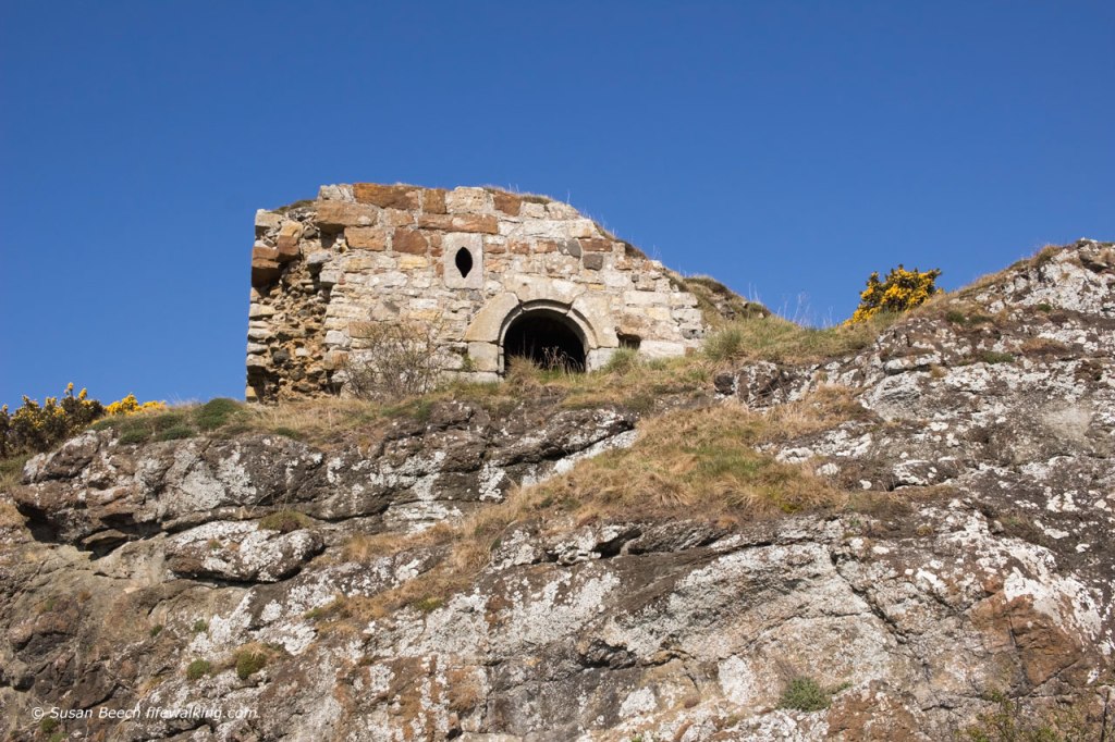 Braefoot Woods, St Bridget’s Kirk and Monks Cave – Fife Walking